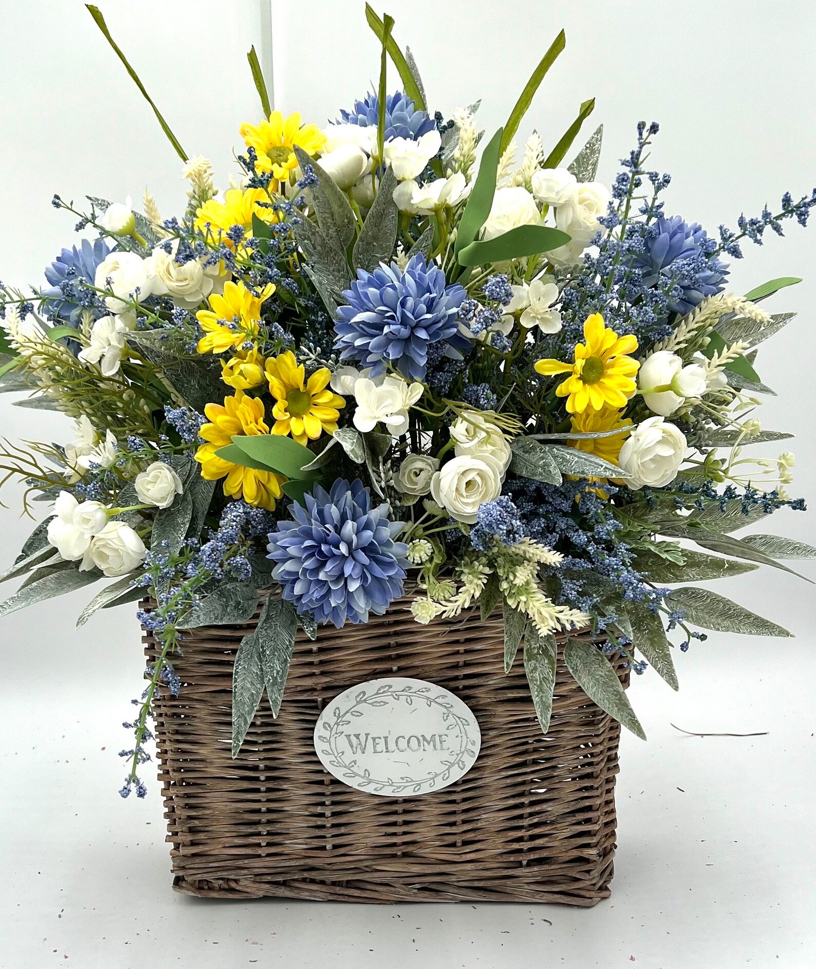 Wildflower Door Basket / Farmhouse Hydrangea Welcome Basket - Etsy