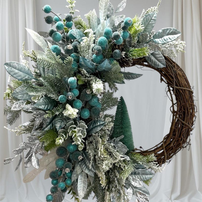 Blue Christmas Wreath - Etsy
