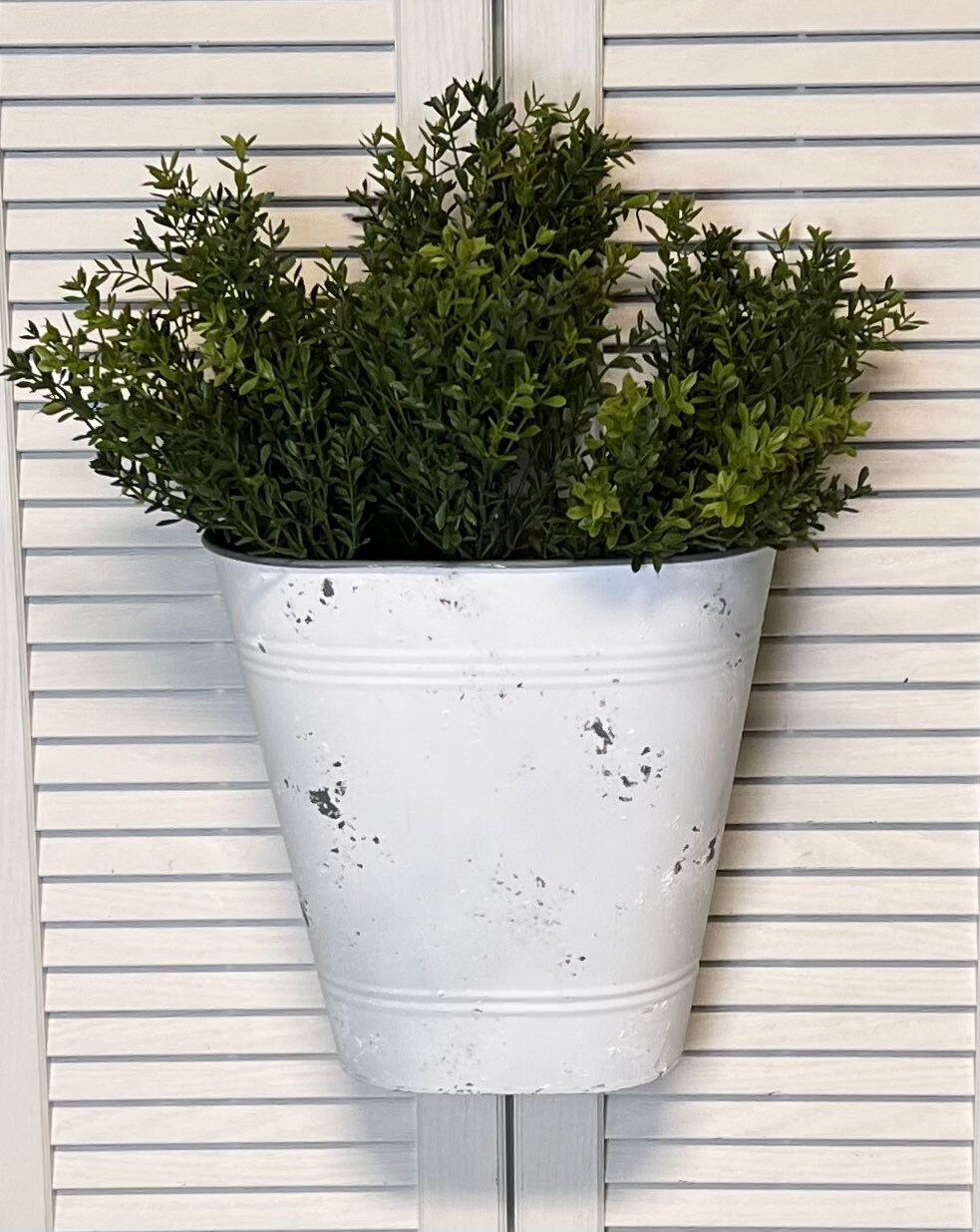 White Wall Buckets/ Flower Buckets for Door/ Farmhouse White | Etsy