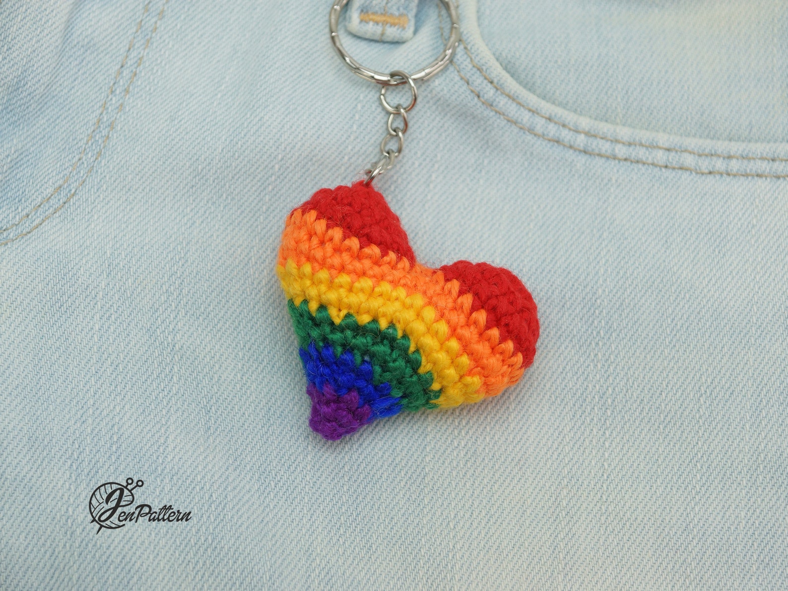 Rainbow Heart Keychain Crochet PATTERN Amigurumi Keychain - Etsy