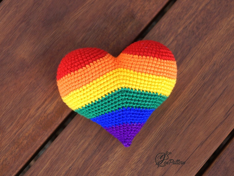 Rainbow heart crochet PATTERN LGBT Pride heart gay pride | Etsy