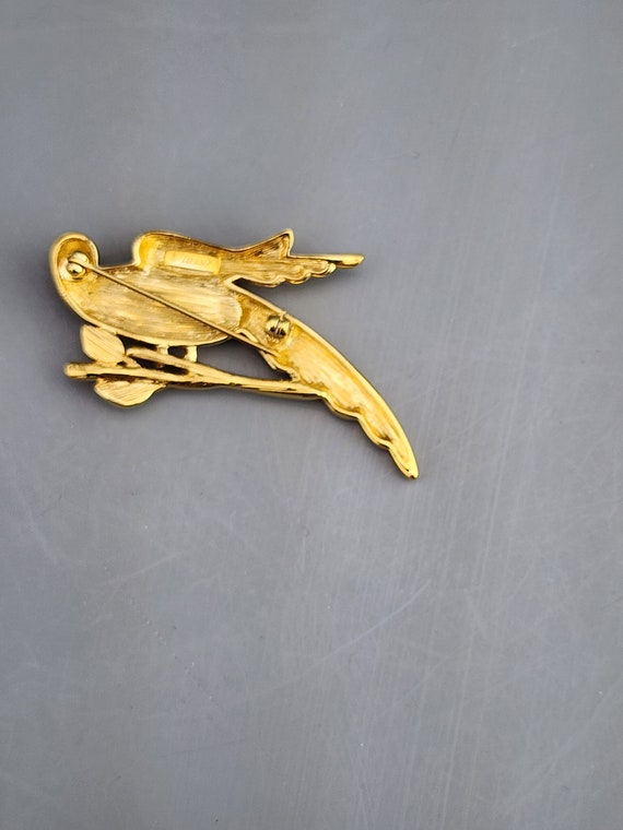 Monet Jelly Belly Vintage Bird Pin Brooch Gem