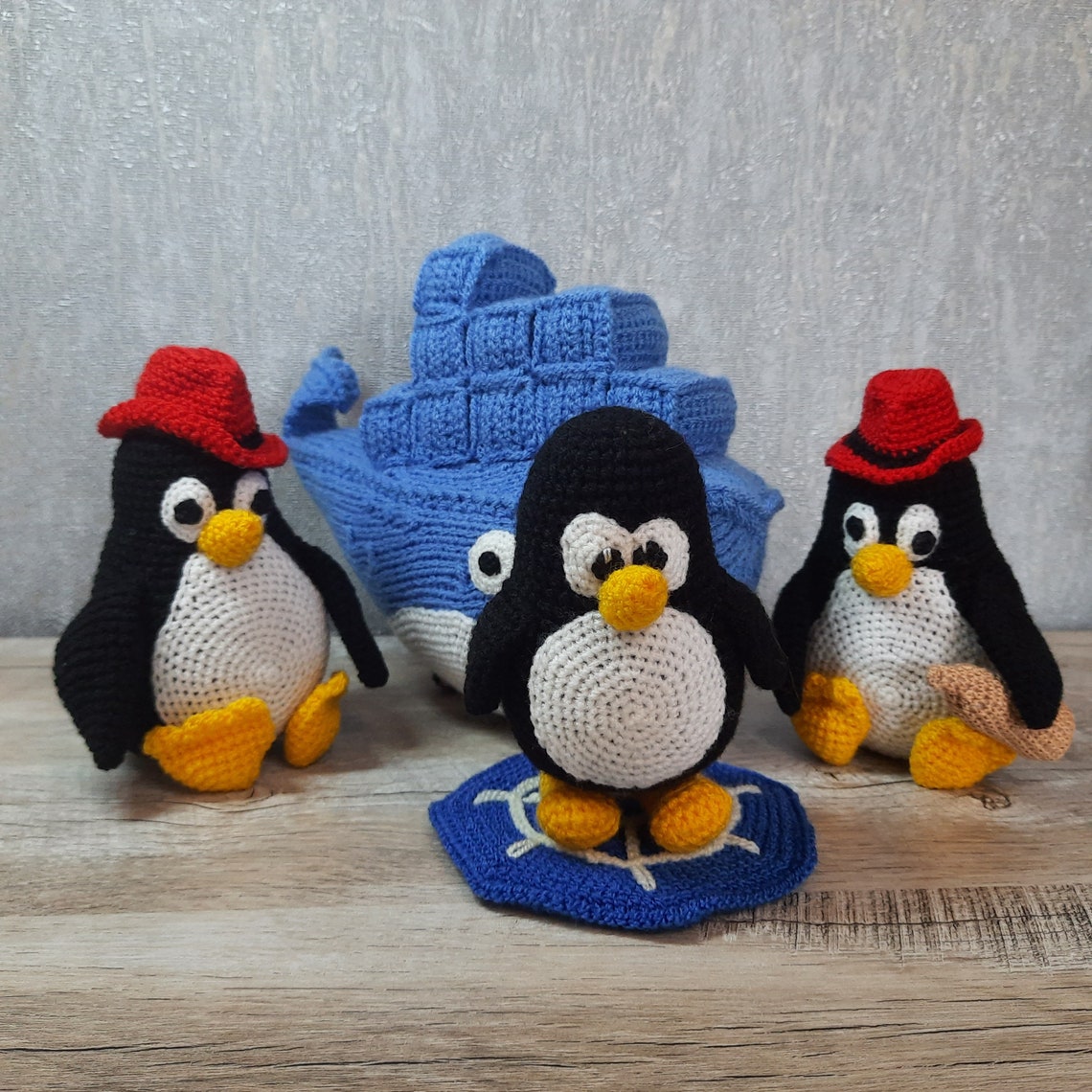 TUX Linux Penguin redhat Edition | Etsy