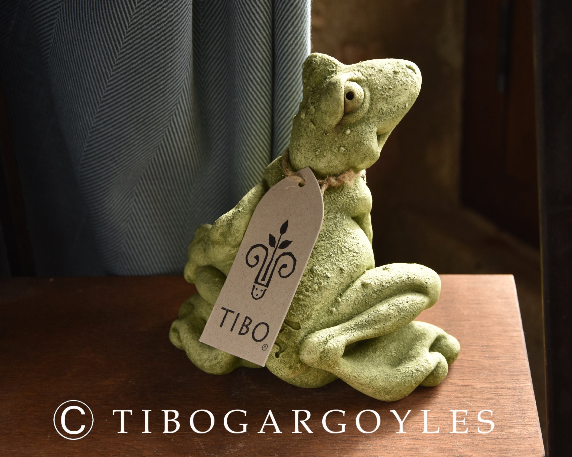 FLEX Gothic Gargoyle Statue Cast Stone Frog Prince | Etsy UK