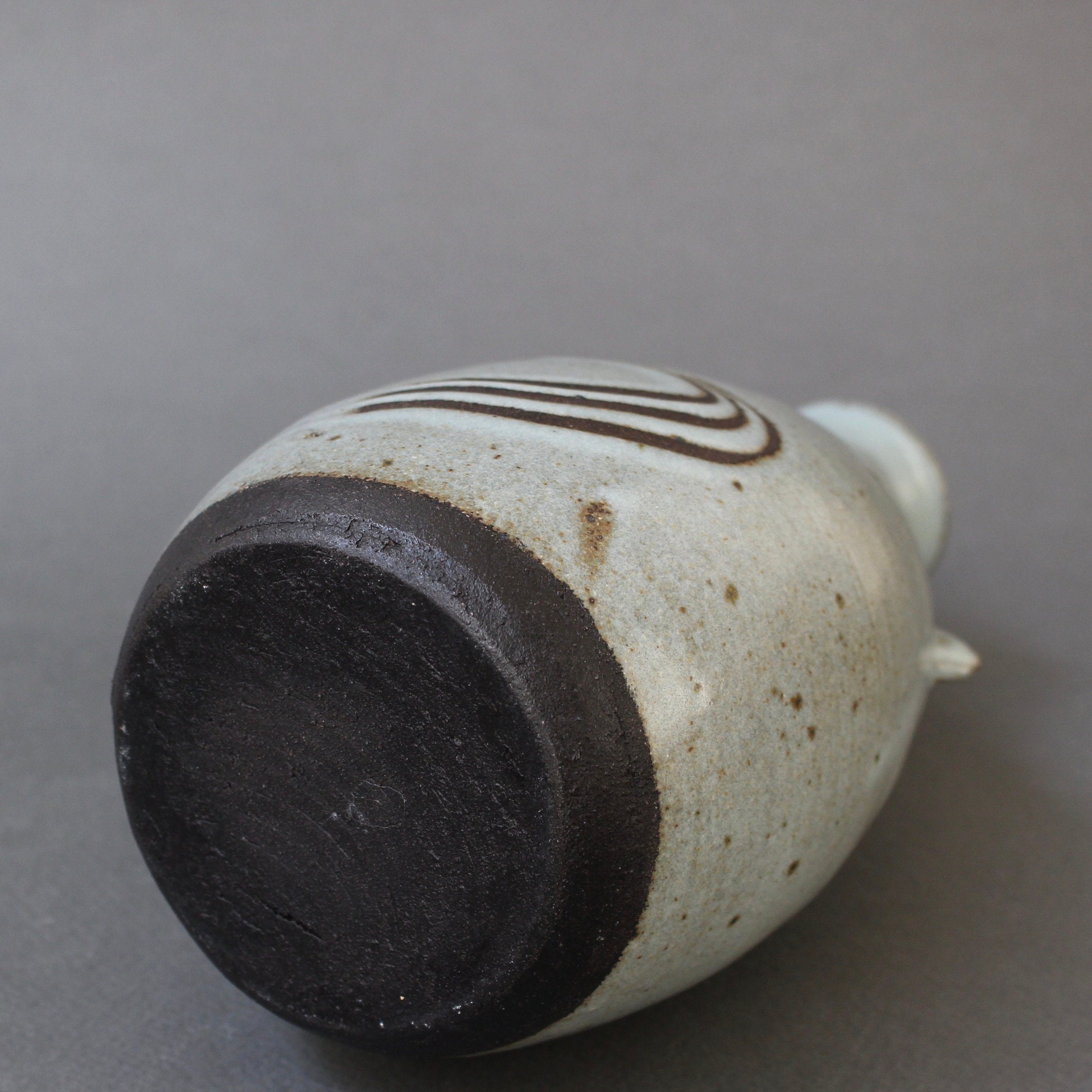 Japanese Style Ceramic Vase With Lugs by Janet Leach 1981 - Etsy