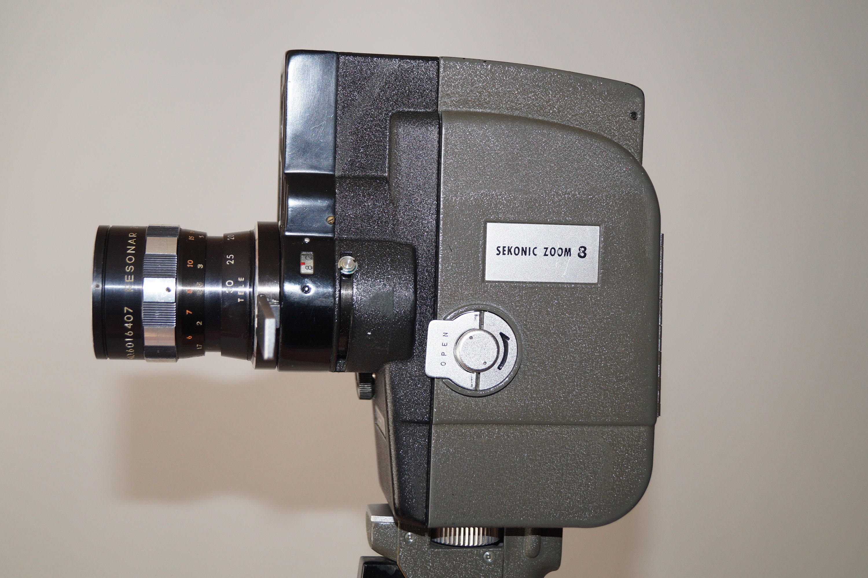 Japan Movie Camera Sekonic Movie Camera Sekonic Zoom8 Japan Camera ...