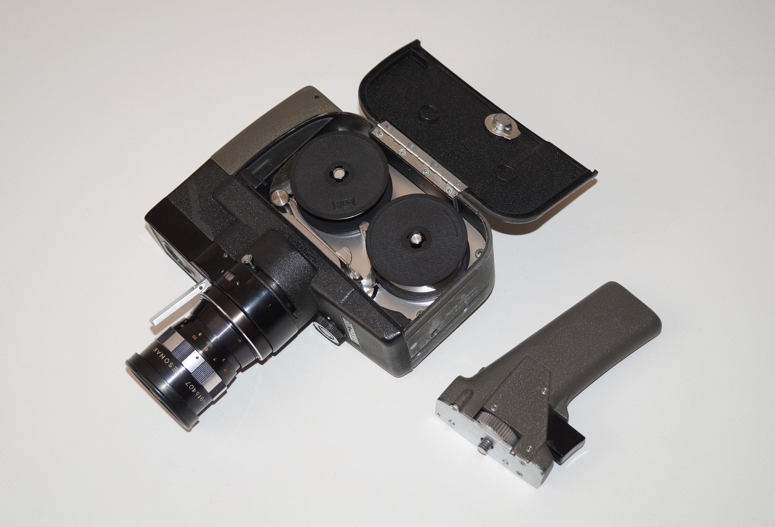 Japan Movie Camera Sekonic Movie Camera Sekonic Zoom8 Japan Camera ...