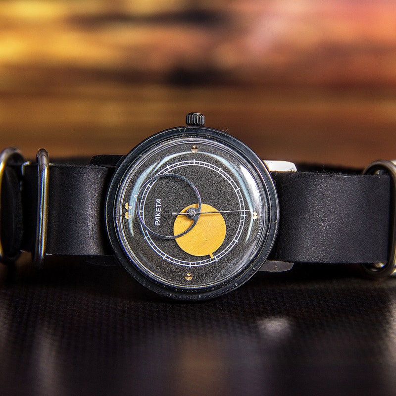 Raketa Copernic - Etsy