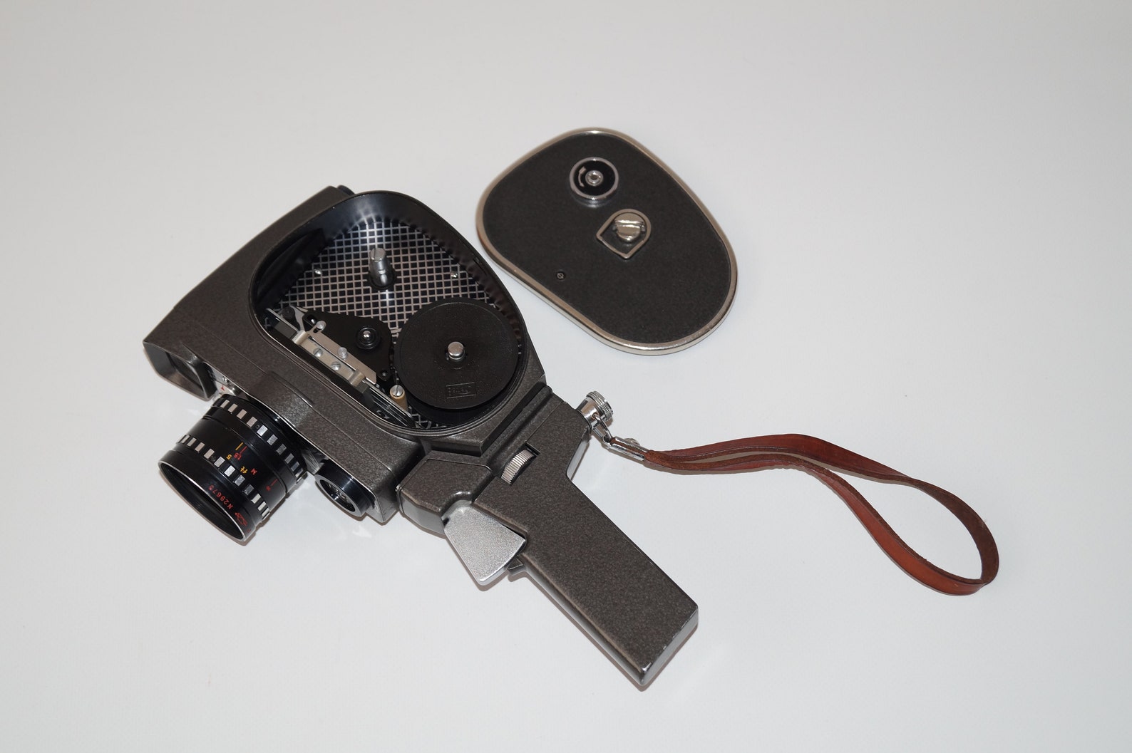 Movie Camera Retro Camera Soviet Movie Camera Cine Camera Genuine Old ...