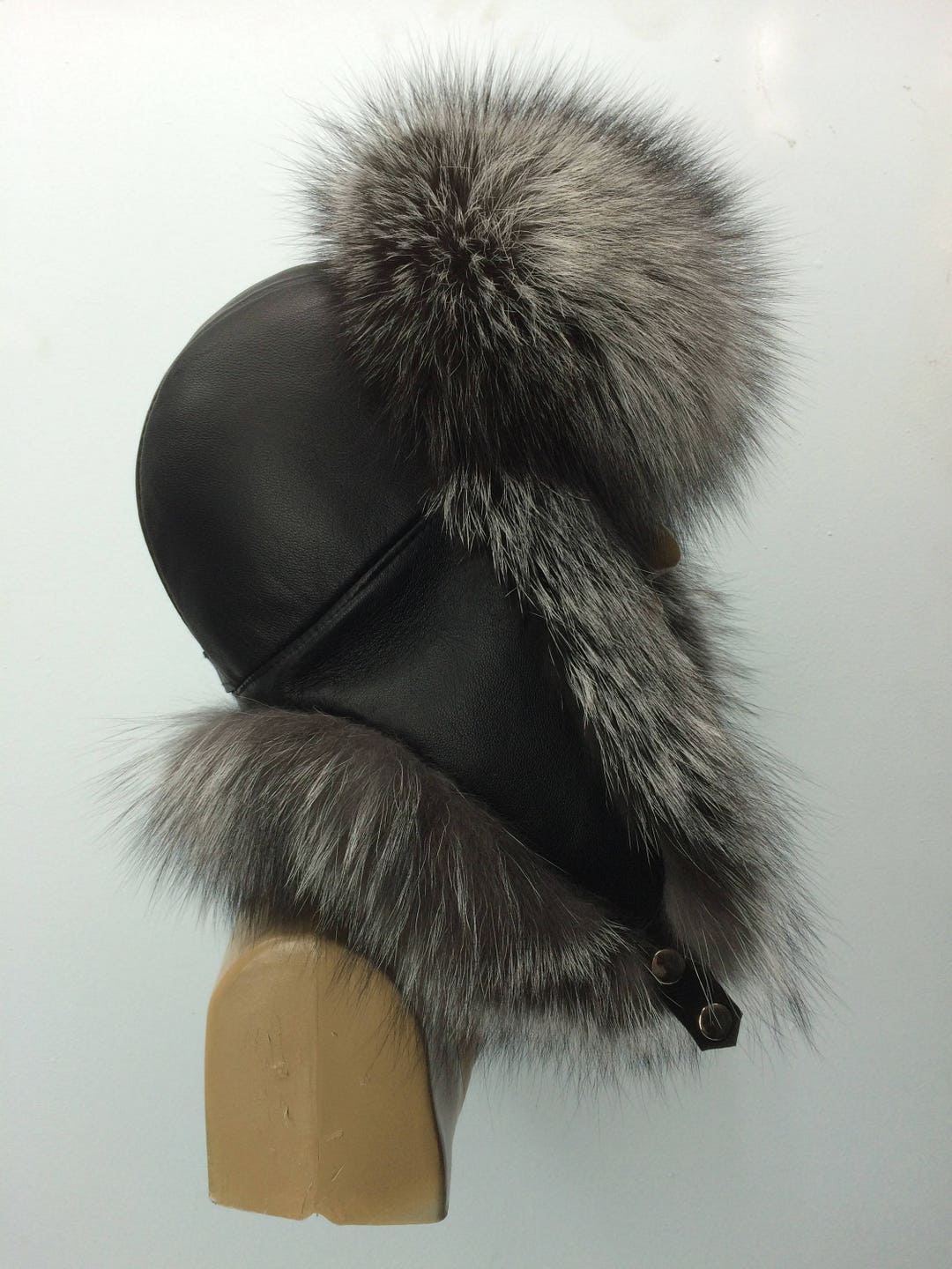 Silver Fox Fur Trapper Hat With Leather for a Men's 22,5-23' Inch 57 ...