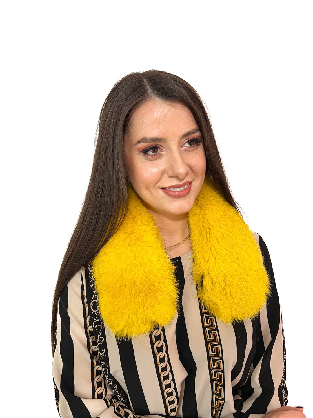Fox Fur Scarf 24' 60cm Saga Furs Natural Fur Collar Dyed Yellow Color ...