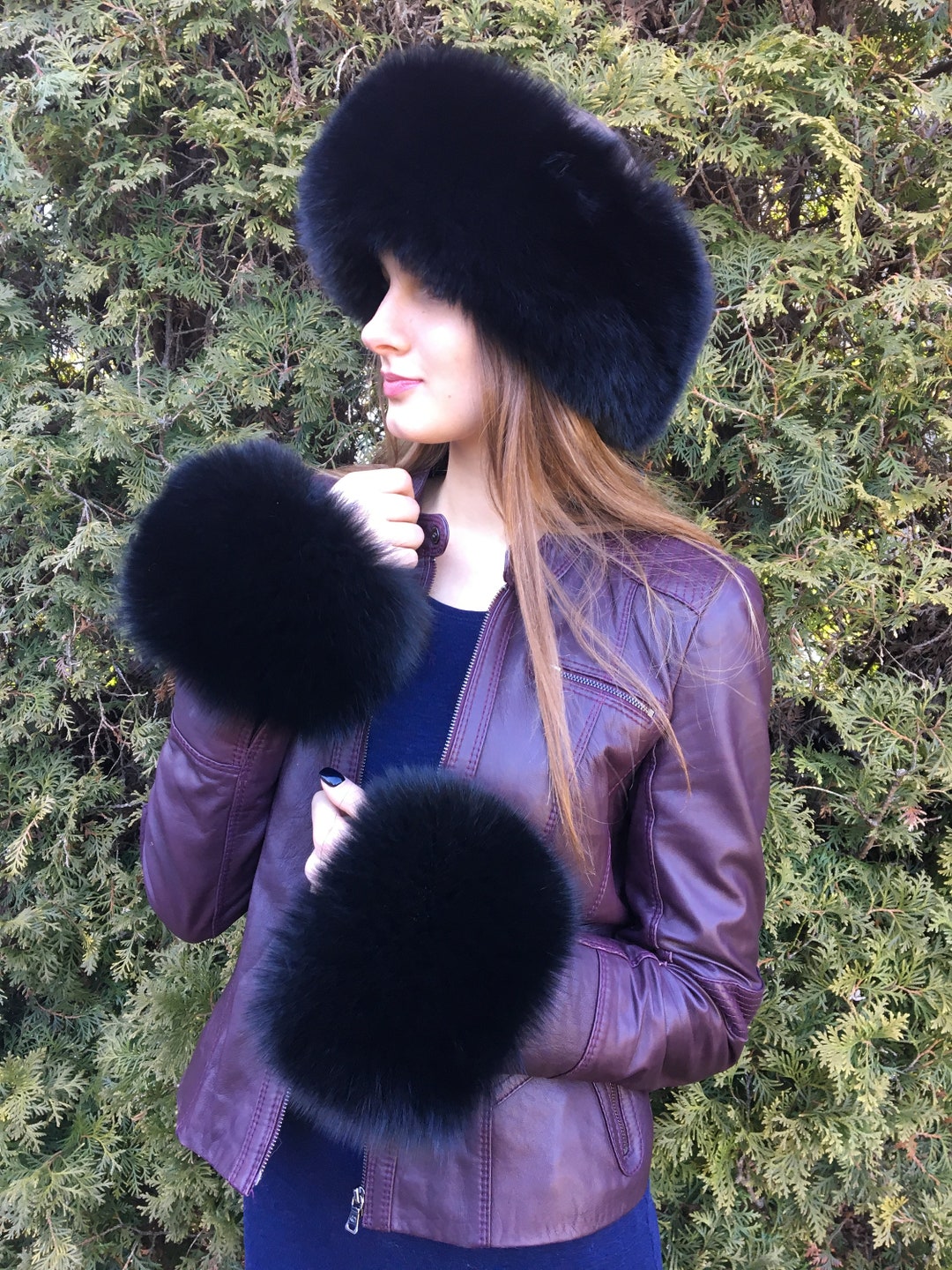 Transformer Fox Fur Headband as Scarf Wristbands as Tails Pompoms Saga ...