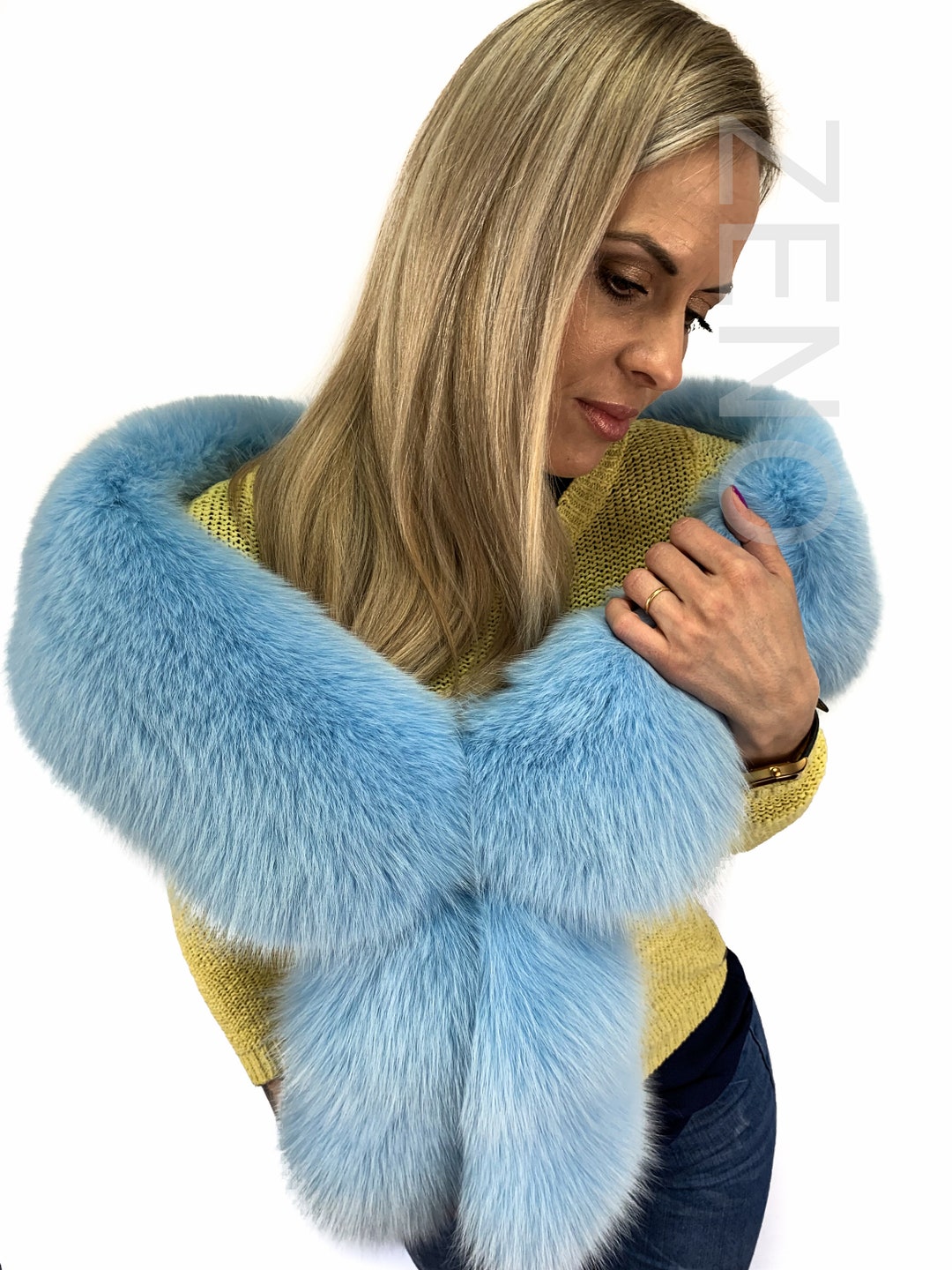 Arctic Fox Fur Shawl 47' 120cm With Tails as Wristbands - Etsy