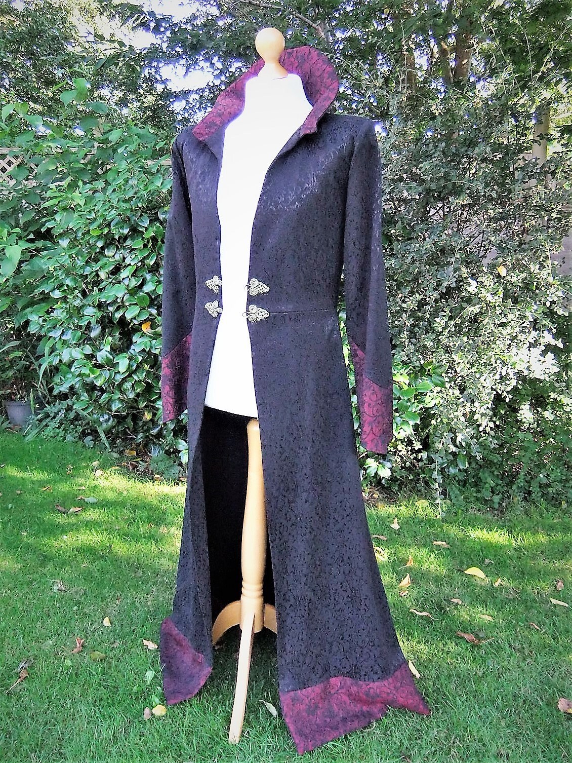 High Quality Mens Dracula Inspired Black & Red Brocade Ankle Length ...