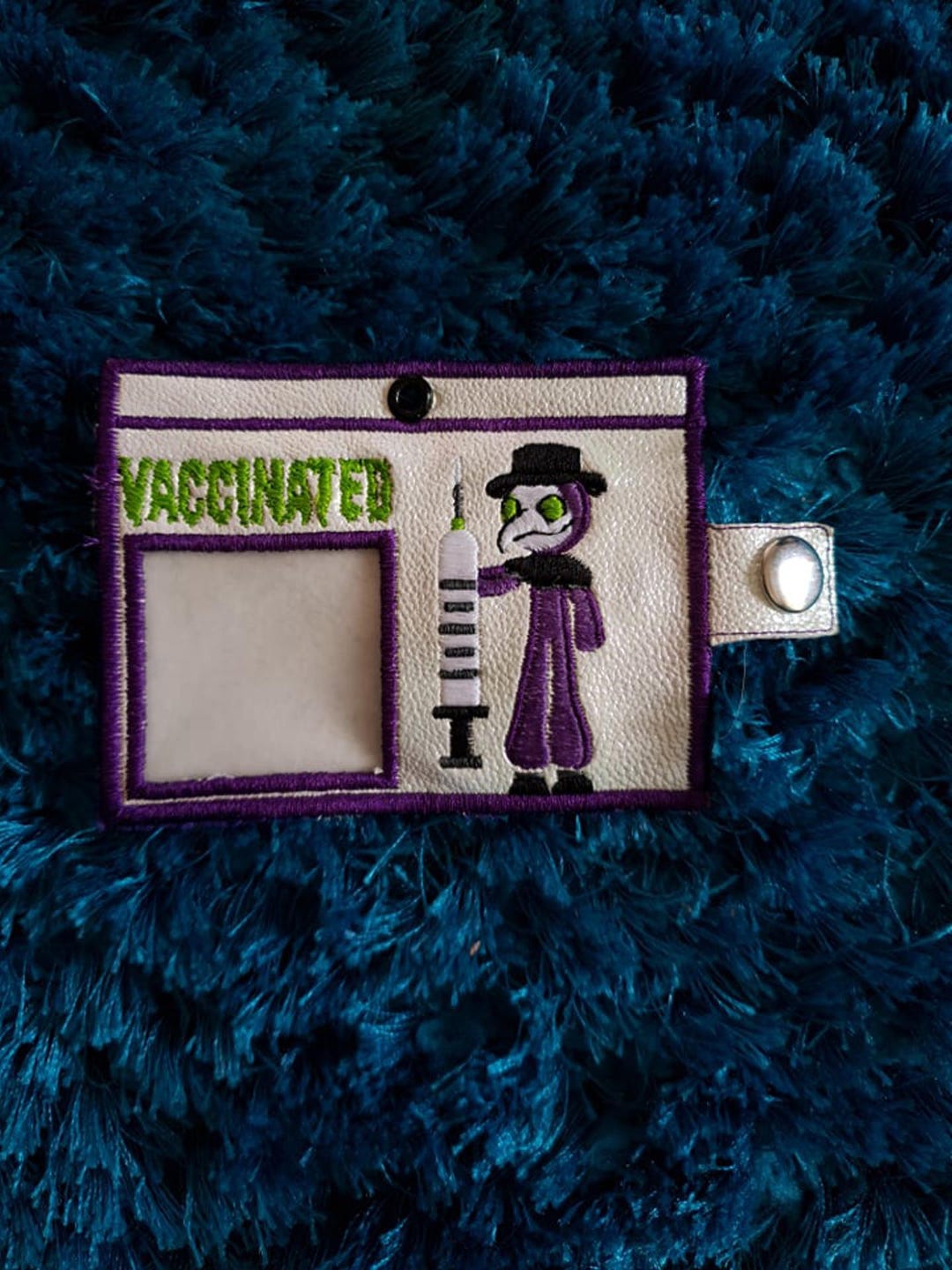 Pablo Plague Doctor Card Holder Cartoon - Machine Embroidery Hoop ...
