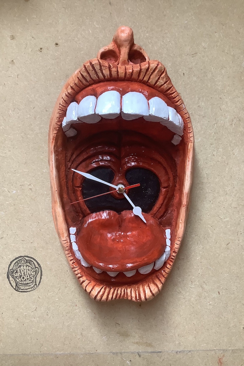 Ultimate 34cm Gaping Gob Wall Hanging Clock. - Etsy