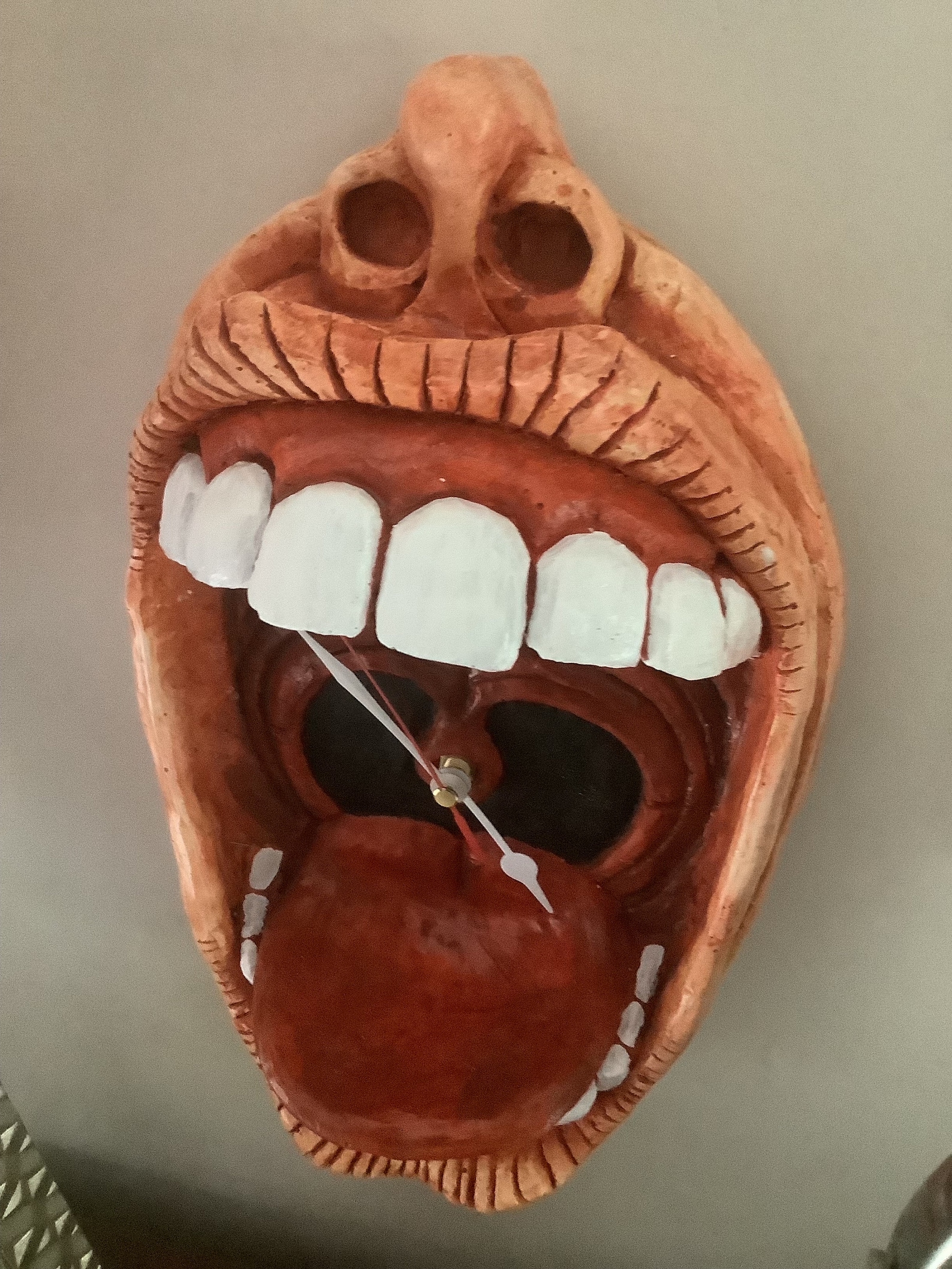 Ultimate 34cm Gaping Gob Wall Hanging Clock. - Etsy