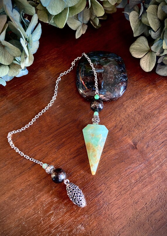 Medieval Theme Chrysoprase Pendulum with Arfvedsonite Beads | Etsy
