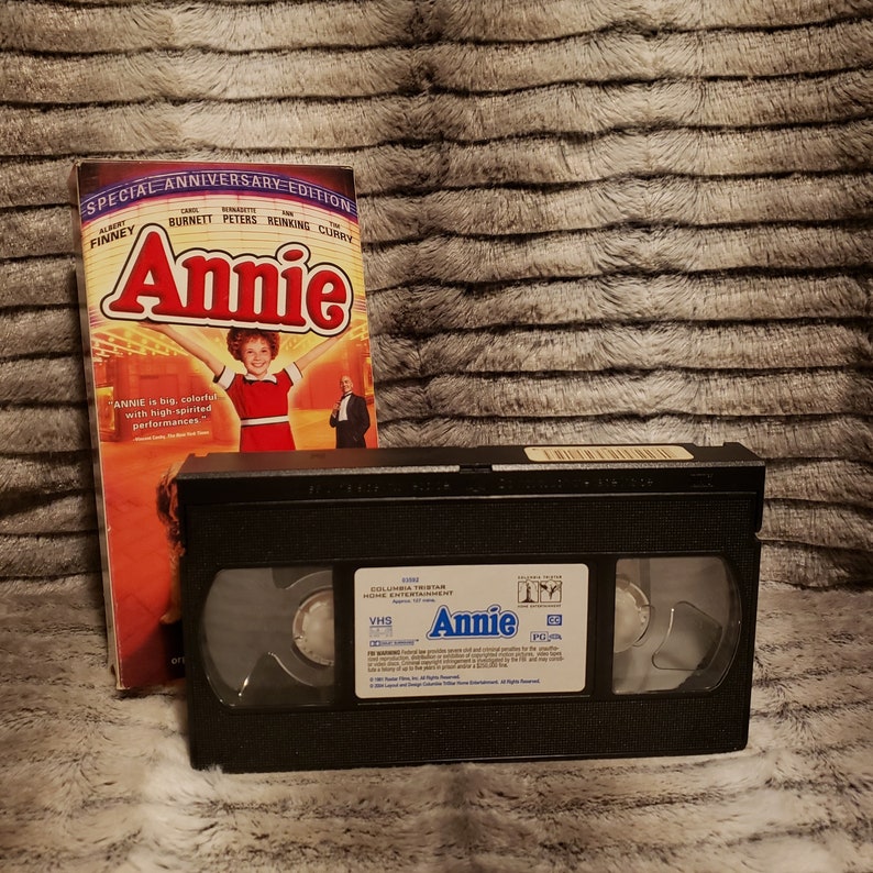Annie VHS - Etsy