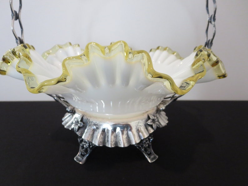 Antique Simpson Hall Miller & Co Silver Plate Bride's Basket, Yellow ...