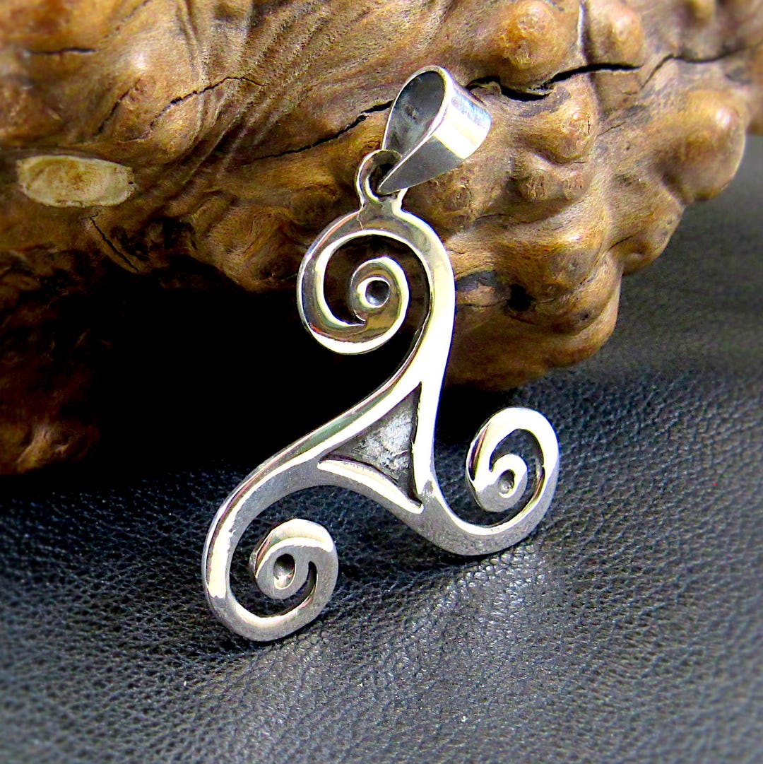 Solid 925 Sterling Silver Triskelion Pendant – Celtic Spiral Necklace ...