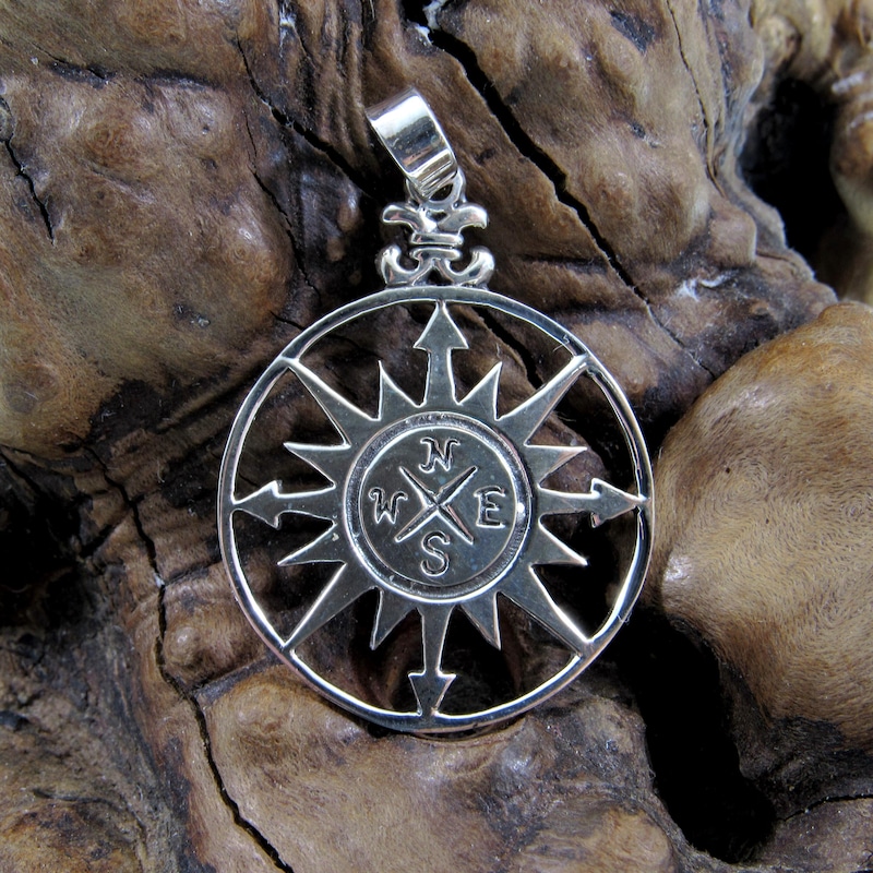 Compass Pendant - Etsy