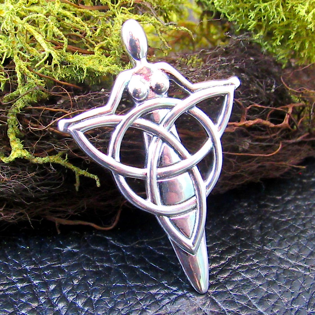 Solid 925 Sterling Silver Celtic Danu Goddess Pendant - Trinity Knot ...