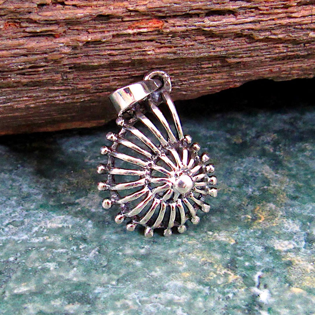 Solid 925 Sterling Silver Seashell Pendant, Spiral Nautilus Charm ...