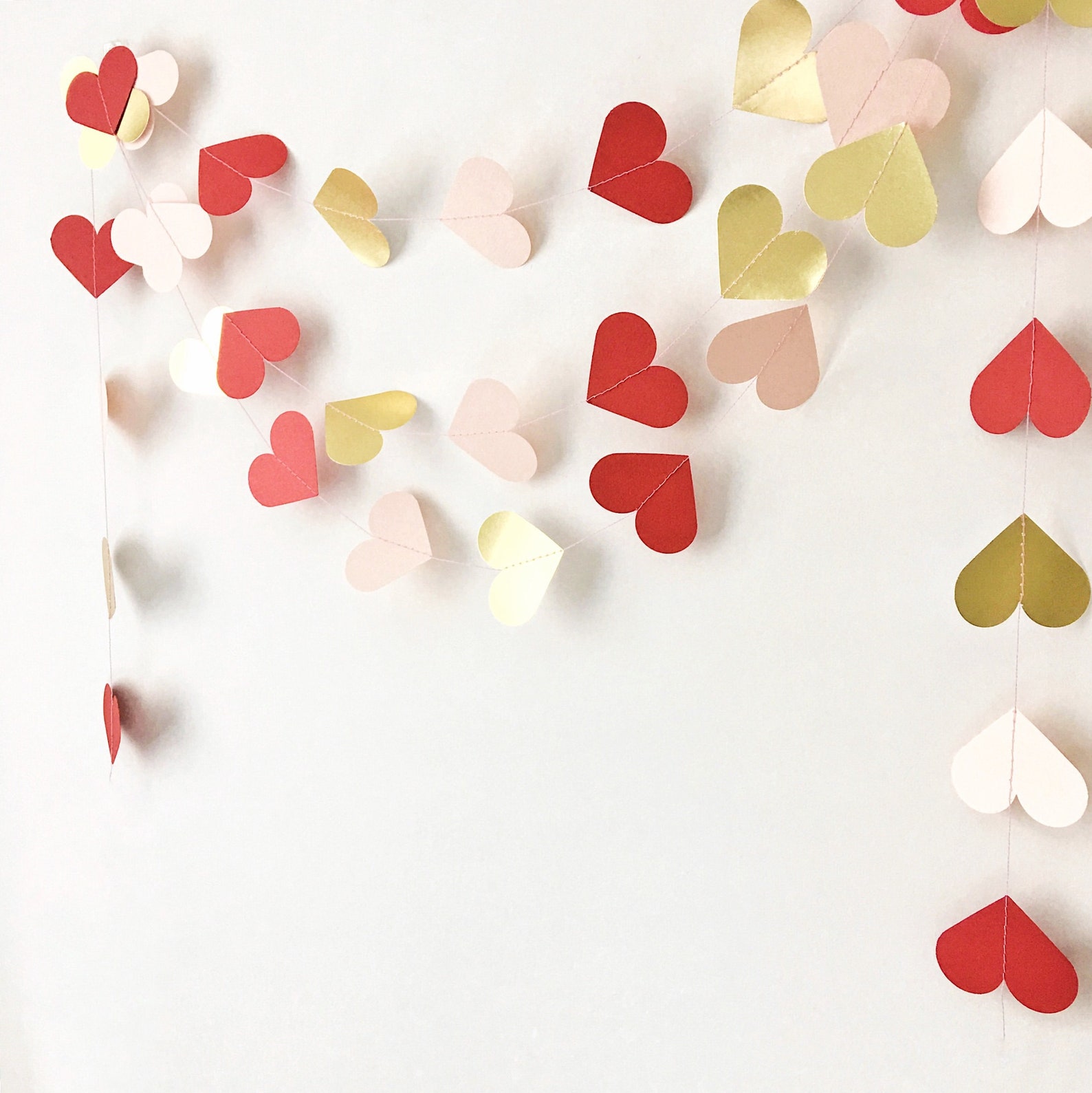 Valentines Day Garland Red Gold Hearts Paper Garland - Etsy