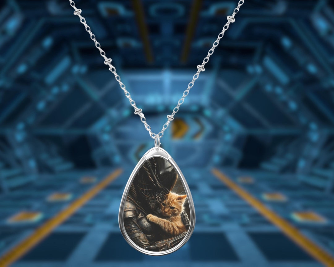 Xenomorph Alien X Jonesy Cat Necklace - Cute Horror Keepsake, Perfect ...