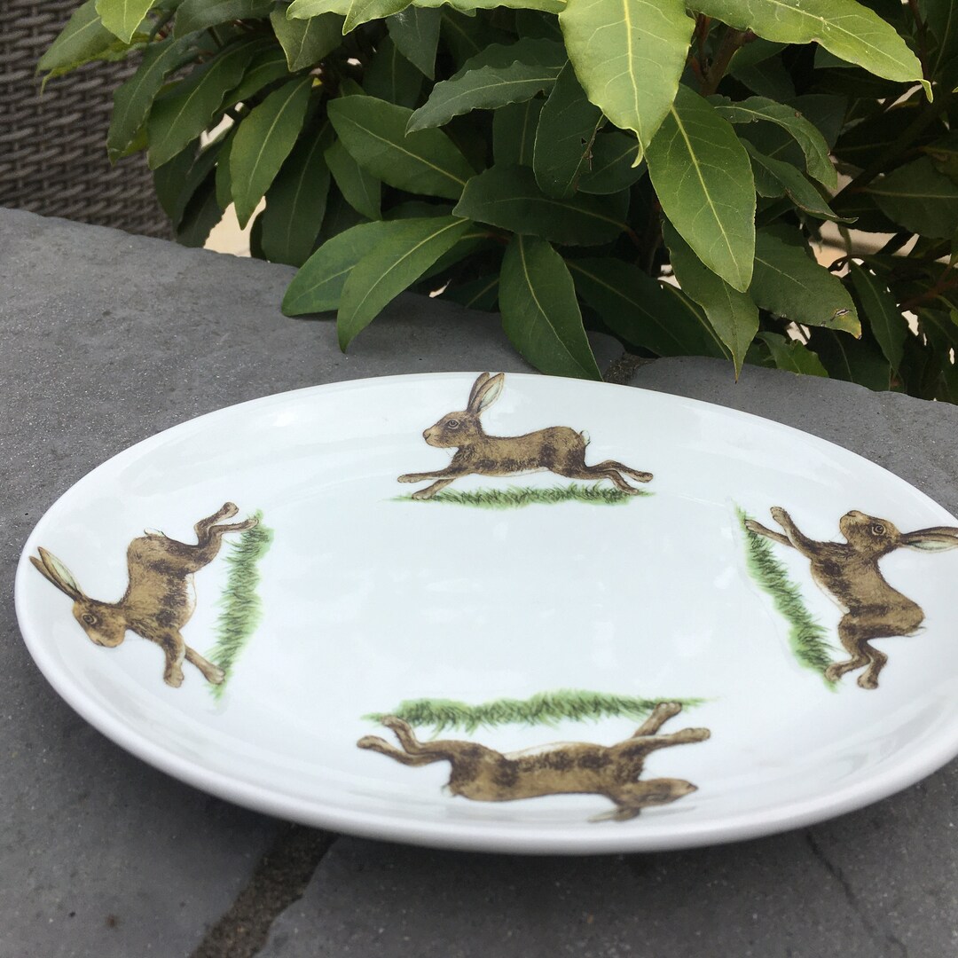 Set of 4 Running Hare Design on 30cm Oval Snake Plates CUSTOMER BESPOKE ...