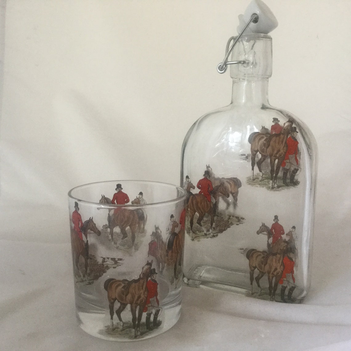 Herring Hunting Design Slogin Bottle & Glass | Etsy