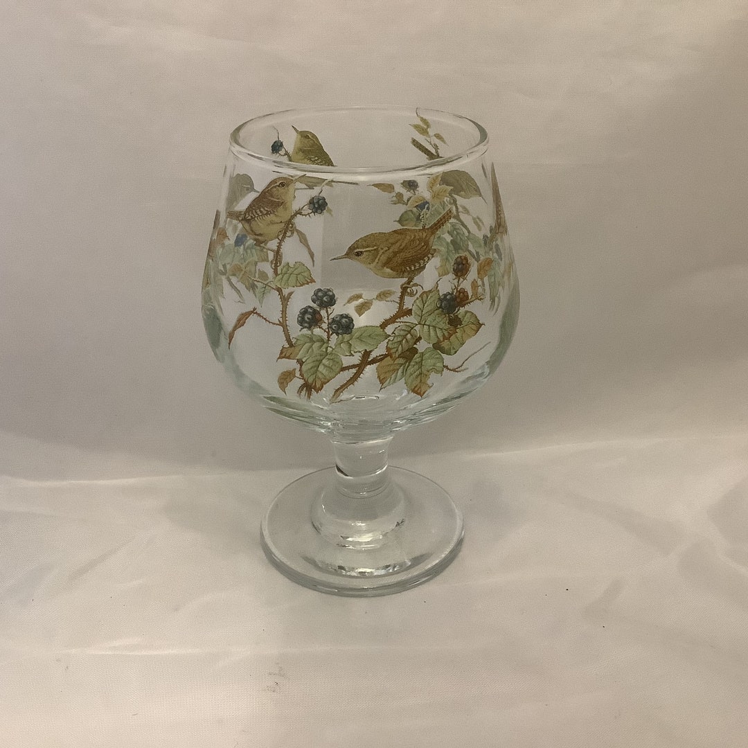 Wren Bird Design on Brandy Glass - Etsy UK