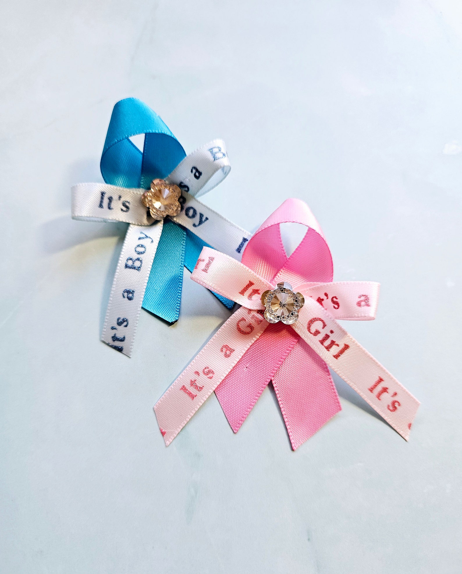 Baby Shower Guest Pin: Gender Reveal Party Favor (3x3") - Etsy
