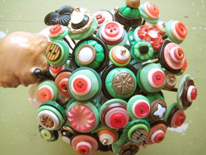 Vintage Button Bouquet: "bella" - Etsy