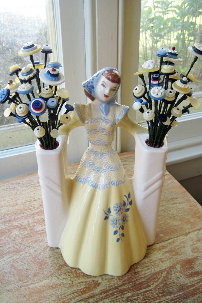 Vintage Button Bouquet: "daisy" - Etsy