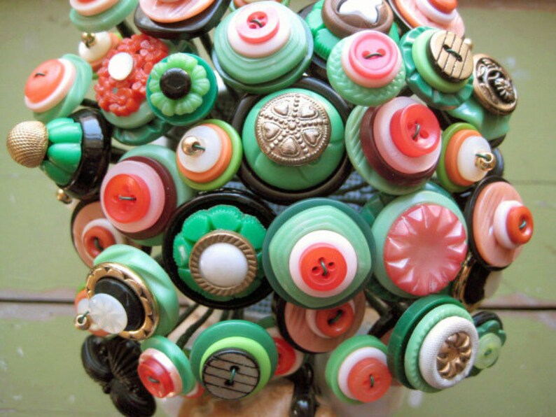 Vintage Button Bouquet: "bella" - Etsy