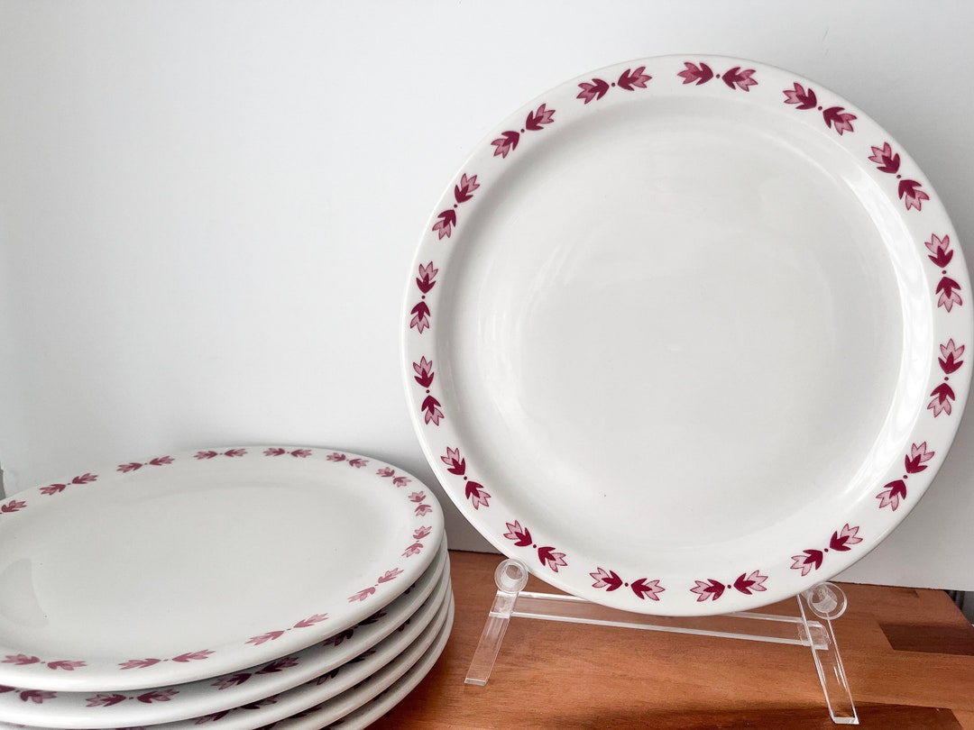 Vintage Red Leaf Dinner Plates. Red and White Railroad Restaurant Ware ...