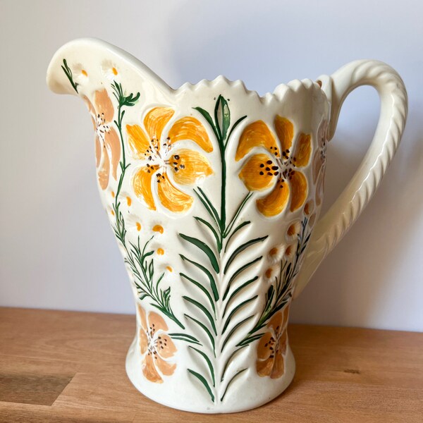 Retro Pitcher - Etsy