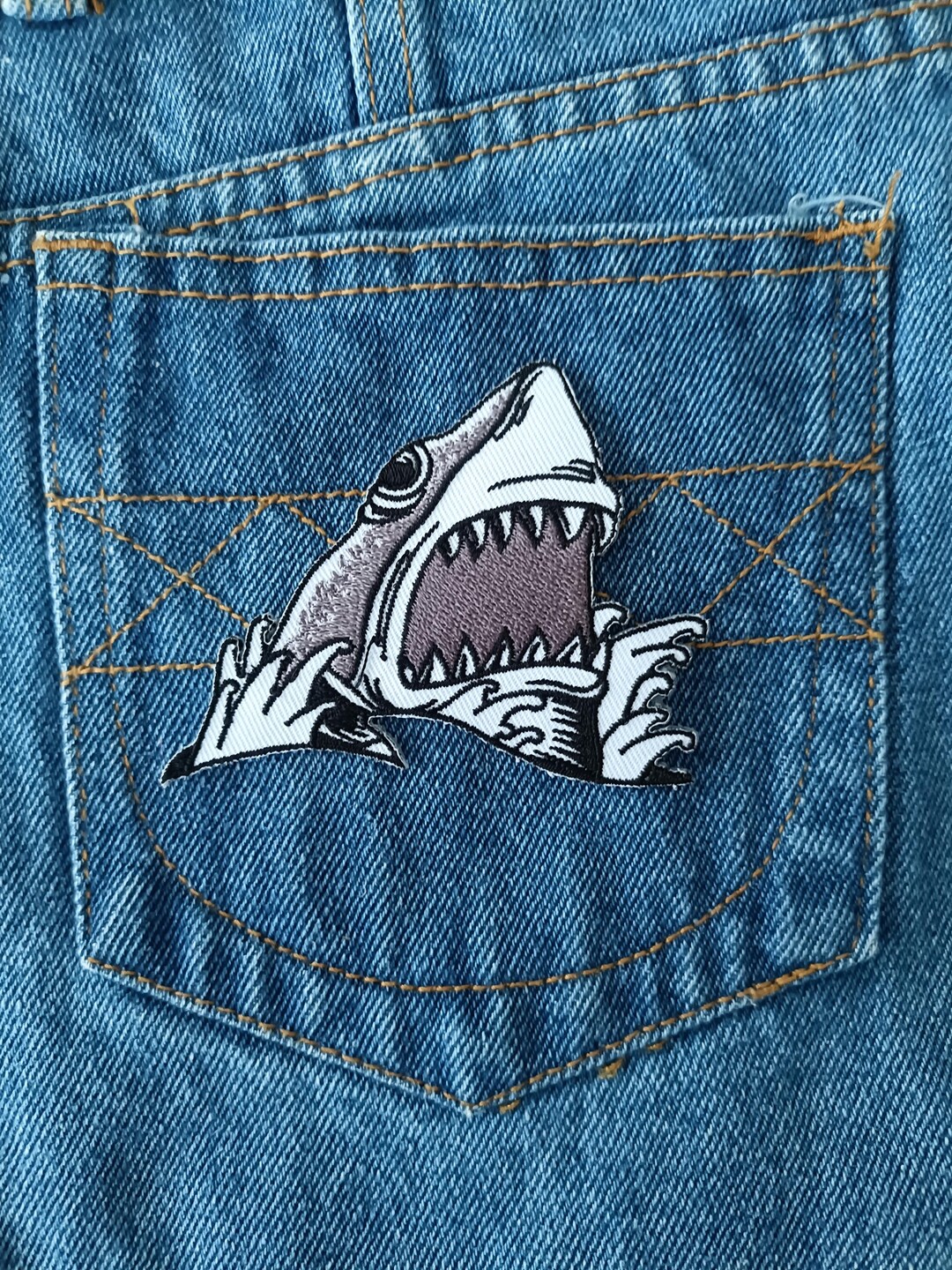 Shark Sea Animal Cartoon Cool Badge Patch Iron on Patches for Jackets ...