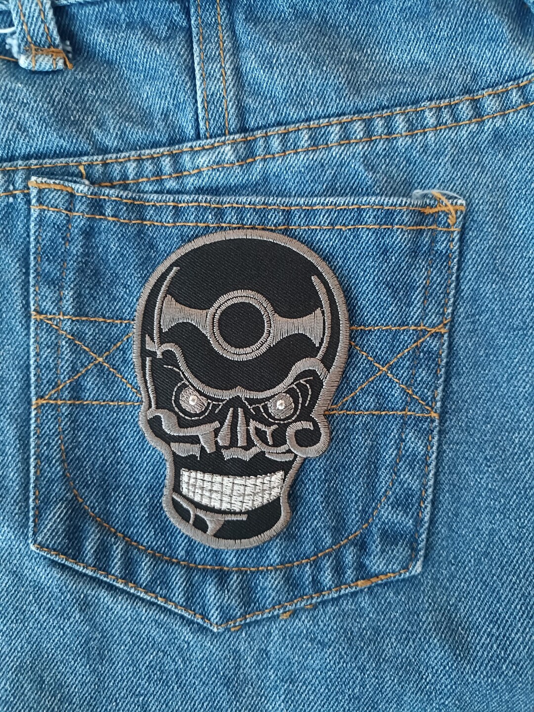 Black Skull Ghost Cartoon Cool Badge Patch Iron on Patches for Jackets ...