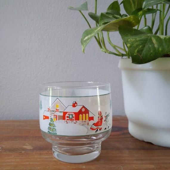 Vintage Christmas Winter Scene Glass - Etsy