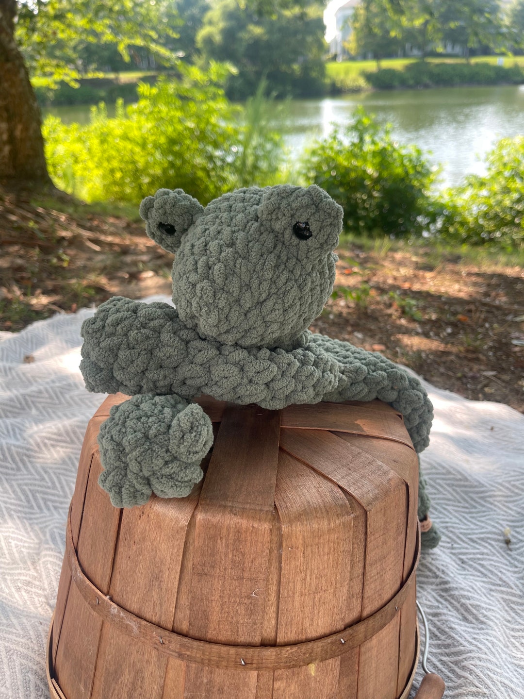 Crochet Frog Snuggler: Plush Unisex Baby Lovey - Etsy
