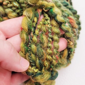 Green Hand Spun Art Yarn: Thick and Thin, Coils, Slubs - Etsy