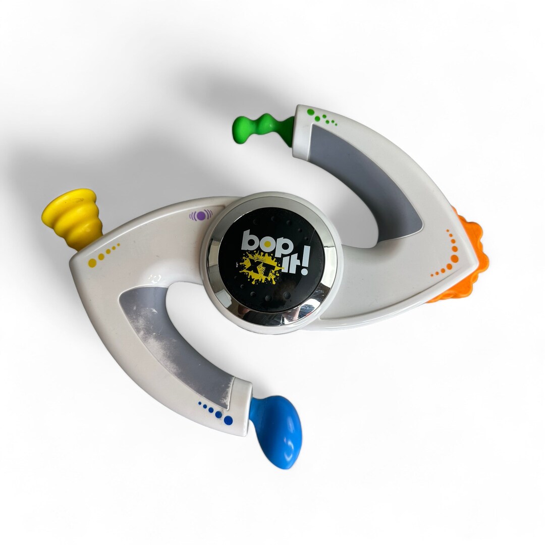Vintage Bopit XT Push and Pull Game by Hasbro Y2K Toy Bop It Twist It ...