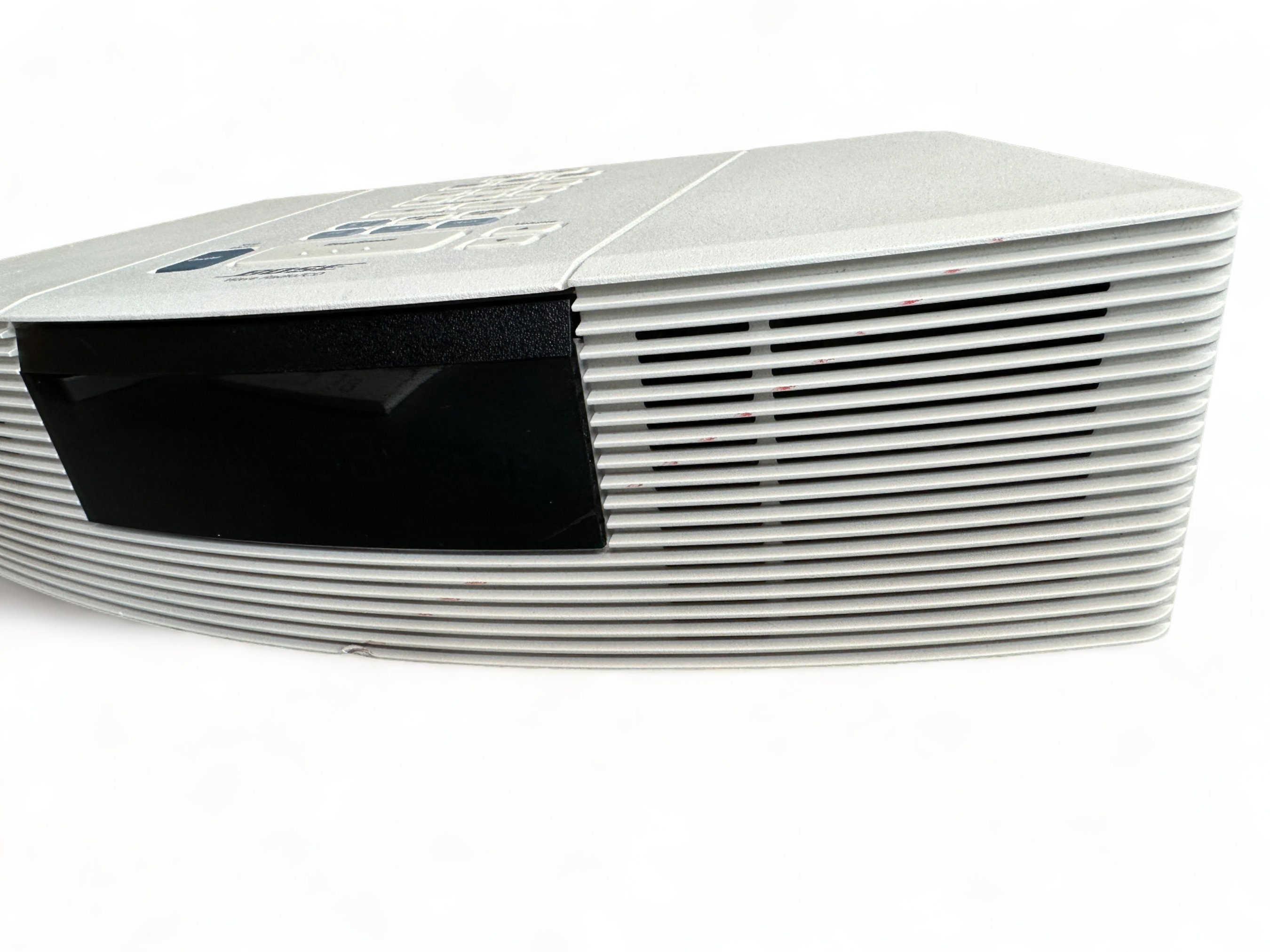 Bose Wave Radio CD Player AM/AM Radio White Bluetooth Preowned Acutally ...