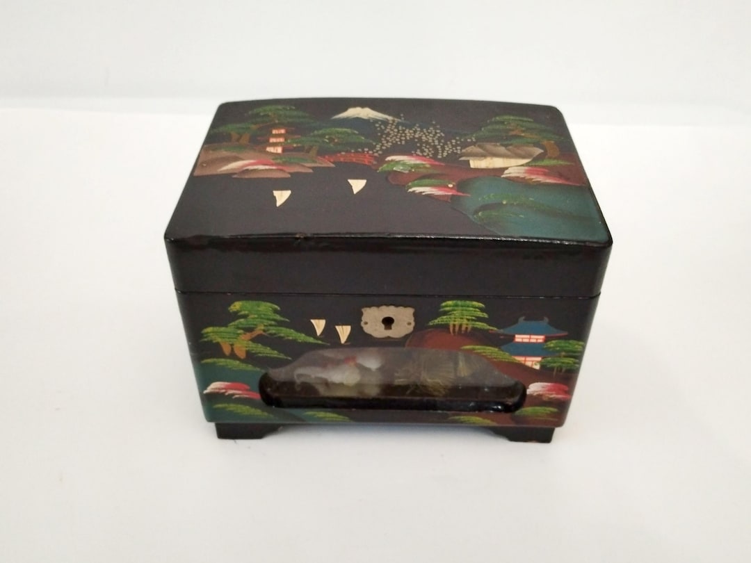 Black Lacquered Music Box With Hand Pain Mount Fuji Chinoiserie Design ...