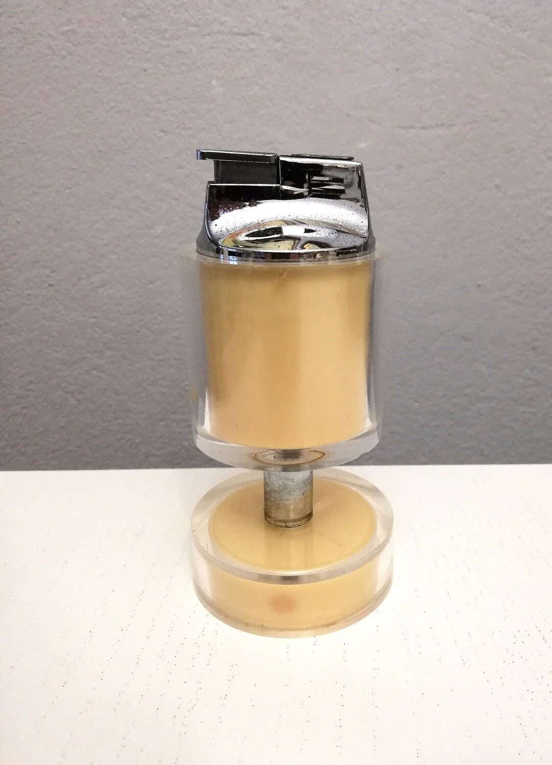 Mcm Vintage Space Age Chrome Piezo Table Lighter Made of Lucite With a Cream or Beige Inside ...