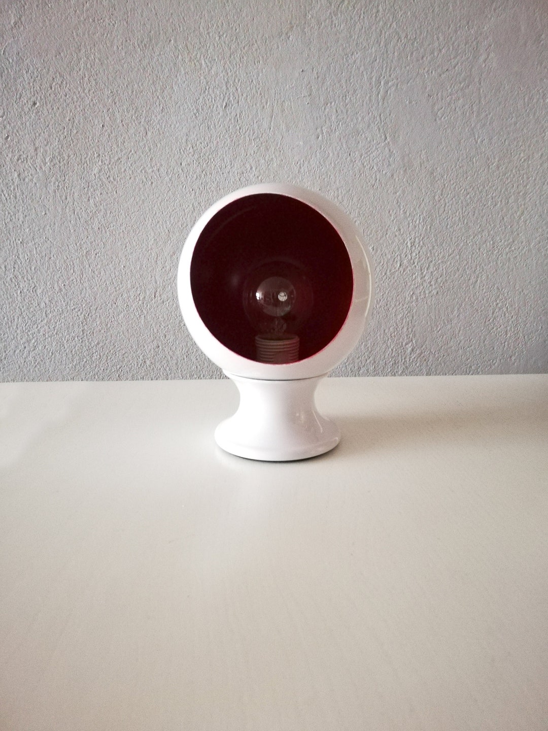 Small White Space Age Metal Eyeball or Egg-shaped Table or - Etsy