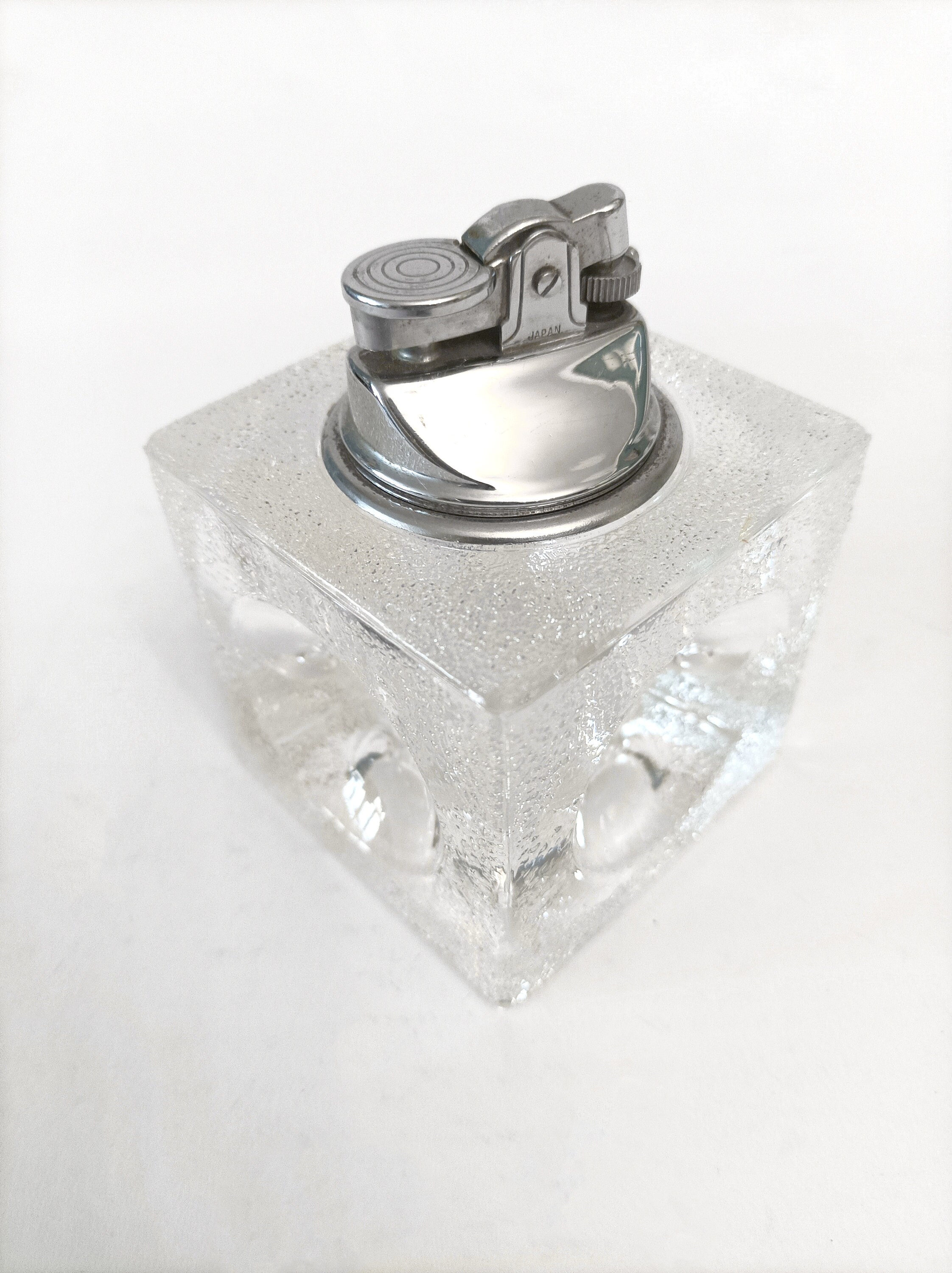 Vintage Glass Cube Table Lighter Circa 1970 Clear Glass Space - Etsy
